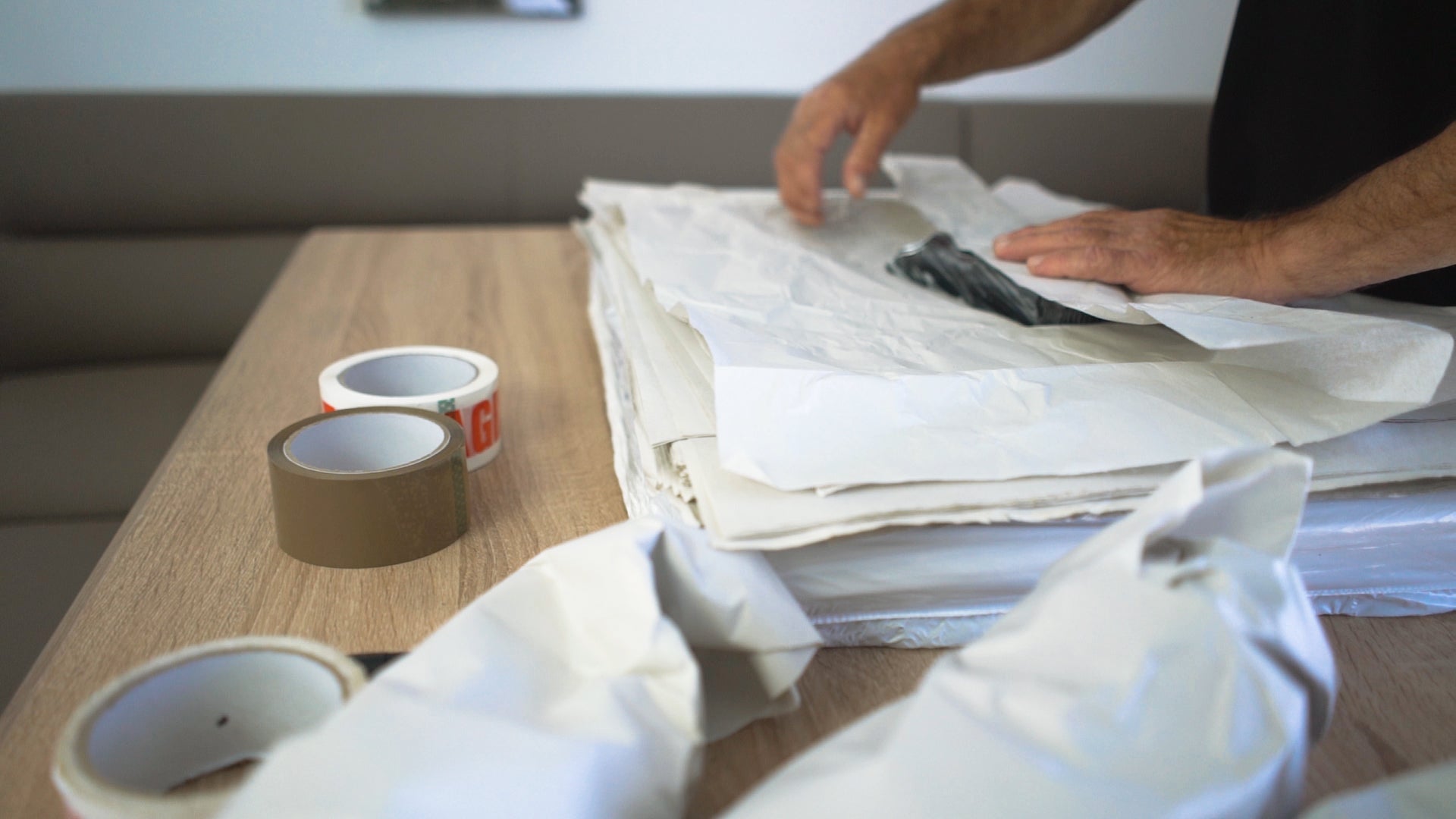 5 Tips for Decluttering Your Home Before Moving – HanlonBros